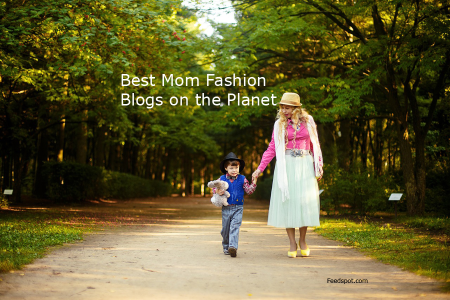 25 Best Mom Fashion Blogs and Websites in 2026